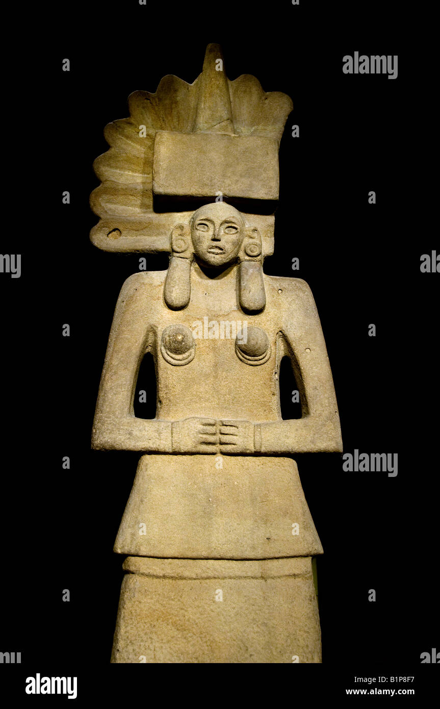 Sculptures female deities Huaxtec AD 900 1450 Spanish Mexico Gulf Coast ...