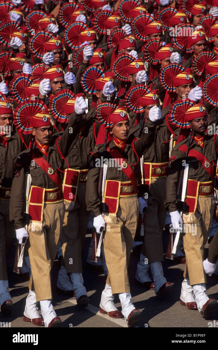 Indian paramilitary troops march in India s Republic Day parade in New ...