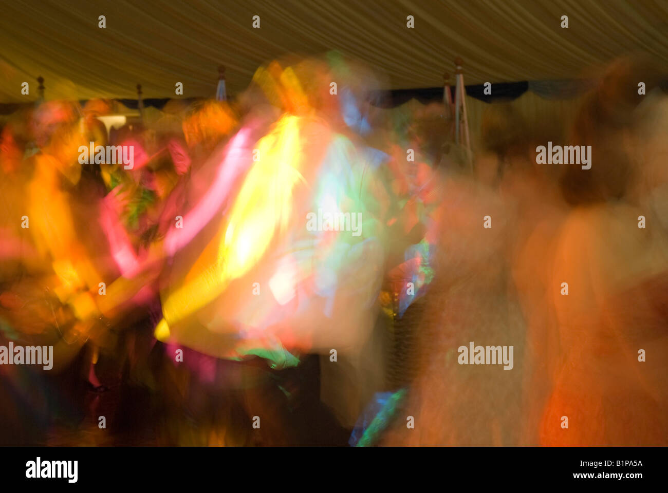Dancers at a disco Stock Photo - Alamy