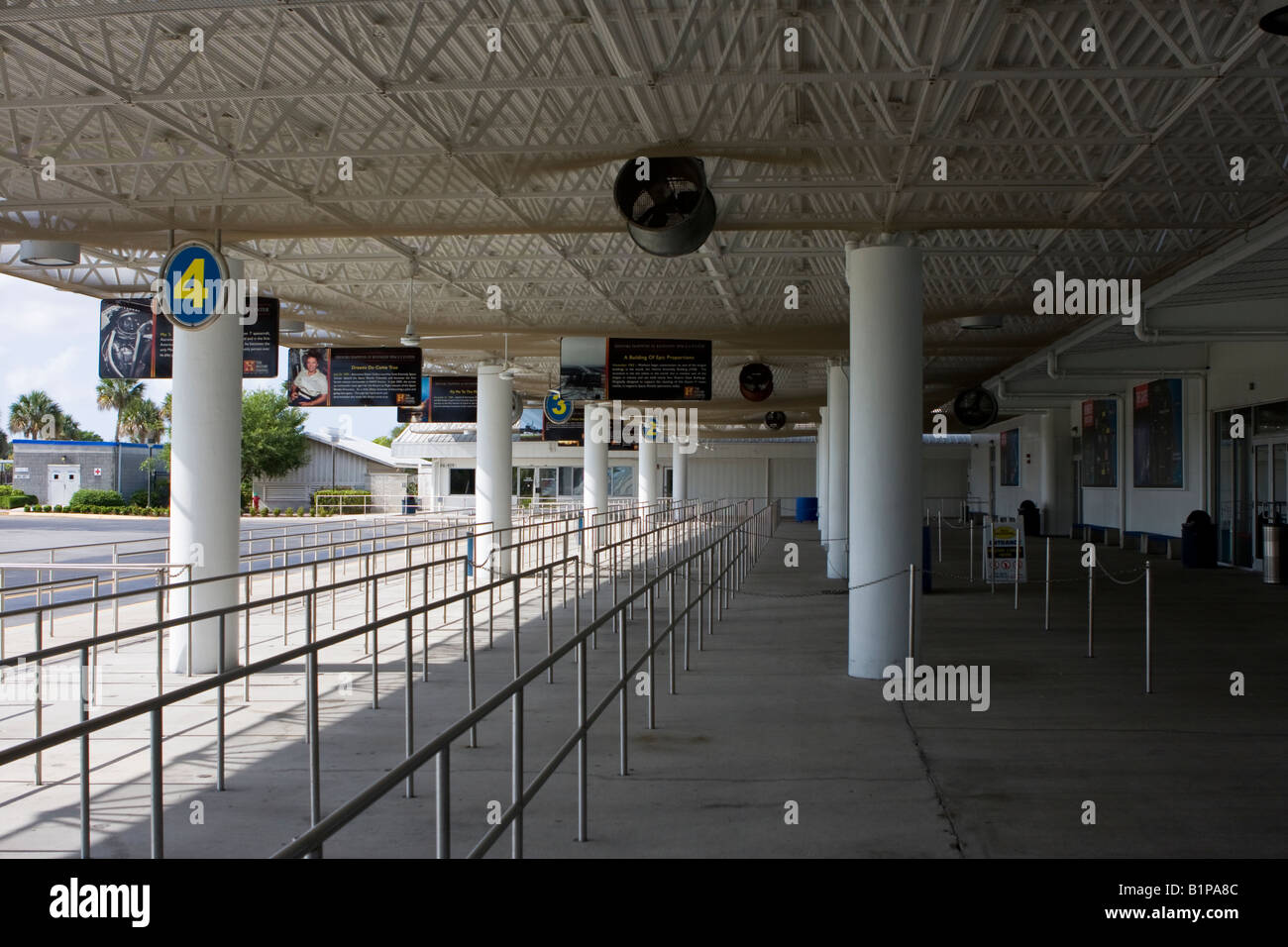 Bus turnstile hi-res stock photography and images - Alamy