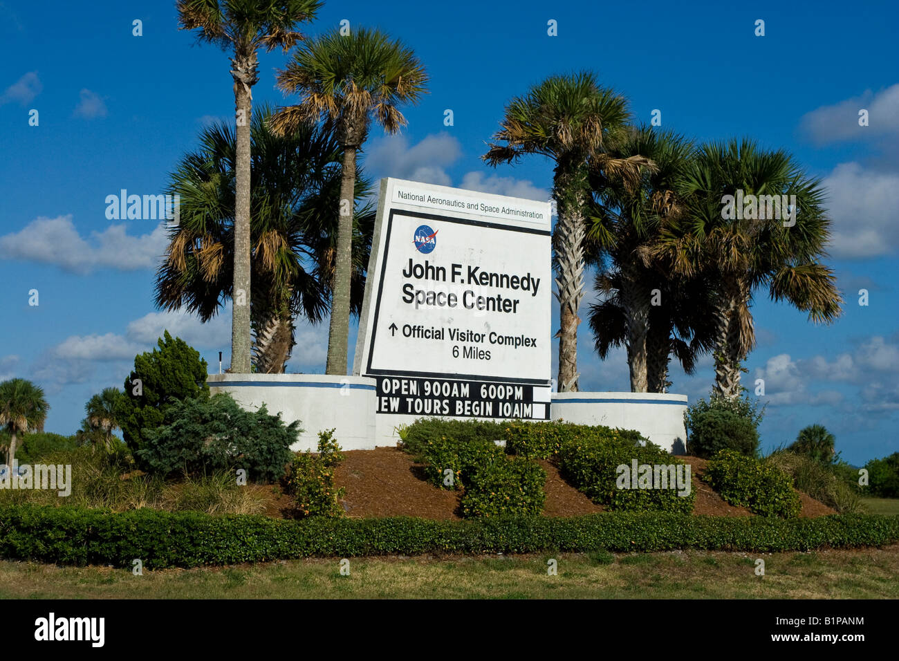 The Entrance Sign and Marquee to the John F Kennedy Space Center ...