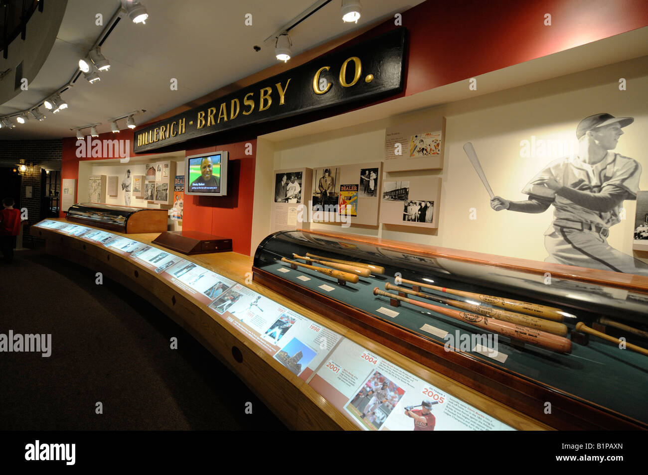 Louisville Slugger Baseball factory and Hillerich Bradsby museum at ...