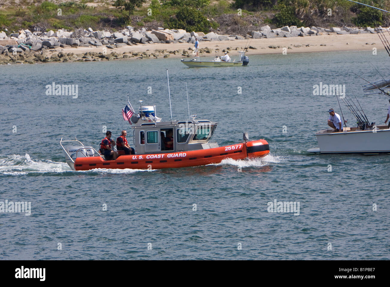 Patrol boat defender class response hi-res stock photography and images ...
