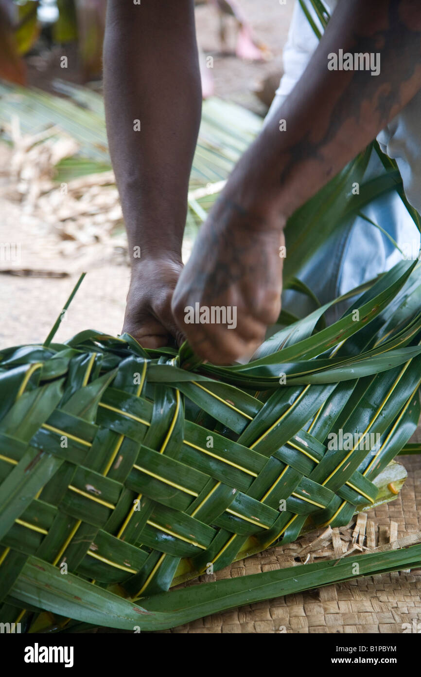 Weaving Vuniuto Village Taveuni Fiji Stock Photo - Alamy