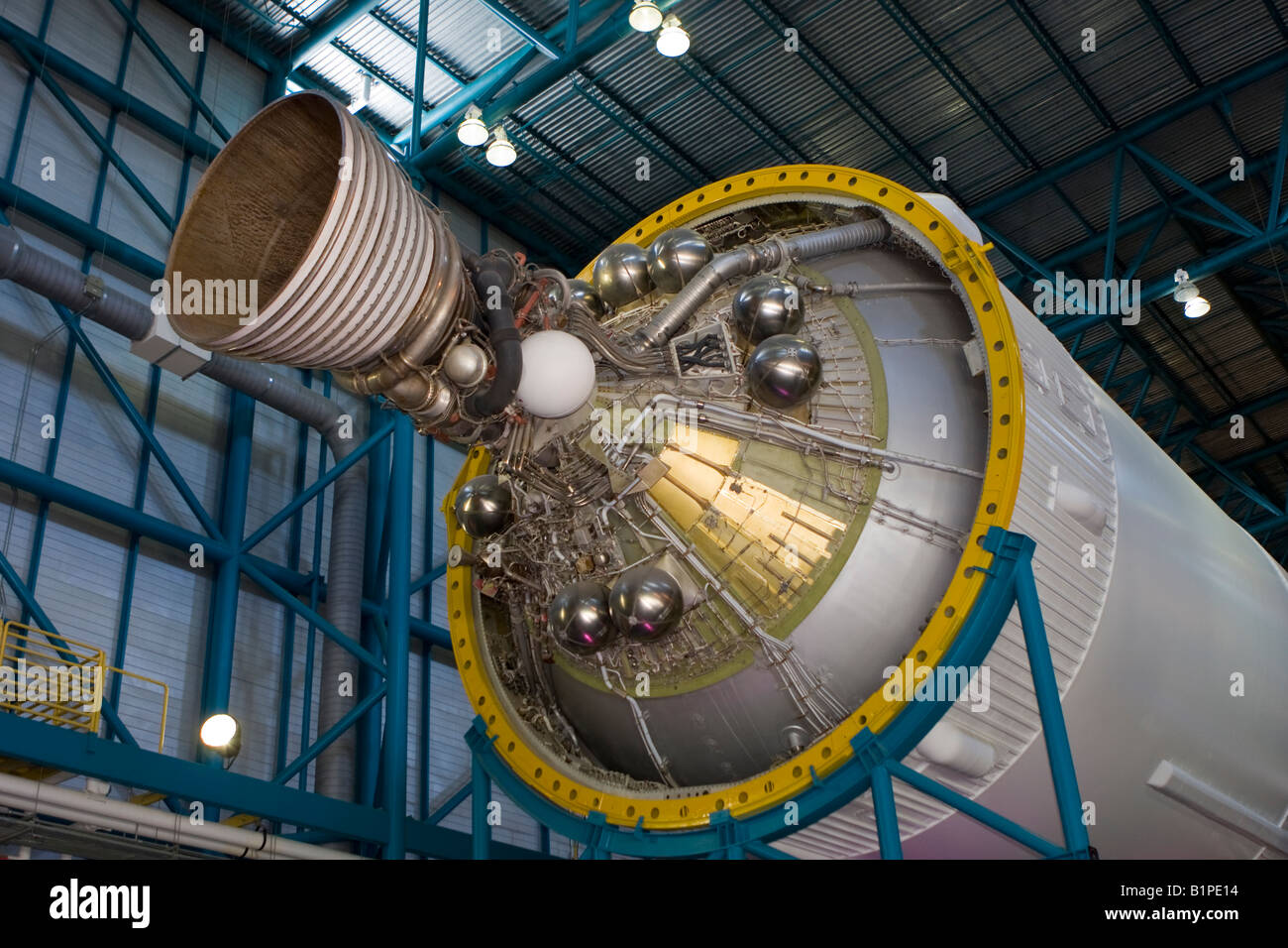 Thrust stage hi-res stock photography and images - Alamy