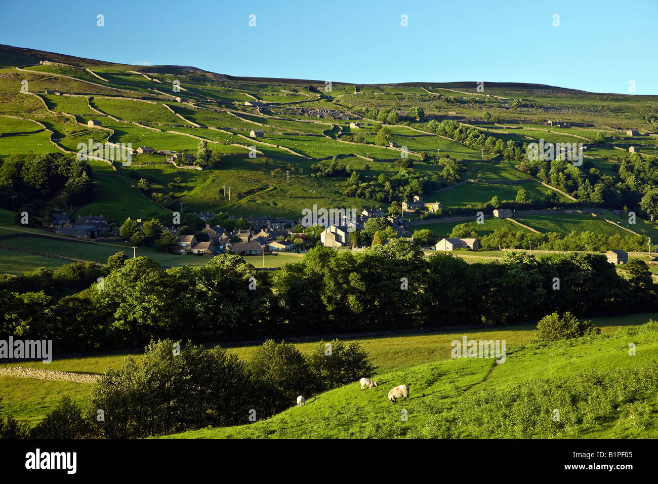Gunnerside Swaledale Yorkshire Dales National Park Gunnerside Village ...