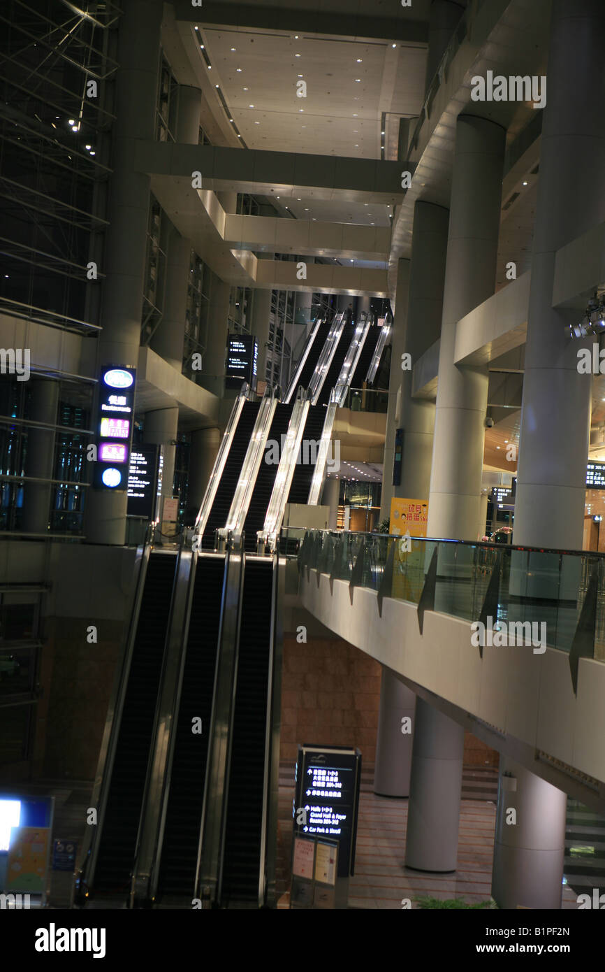 The foyer and escalators of the Hong Kong convention and exhibition ...