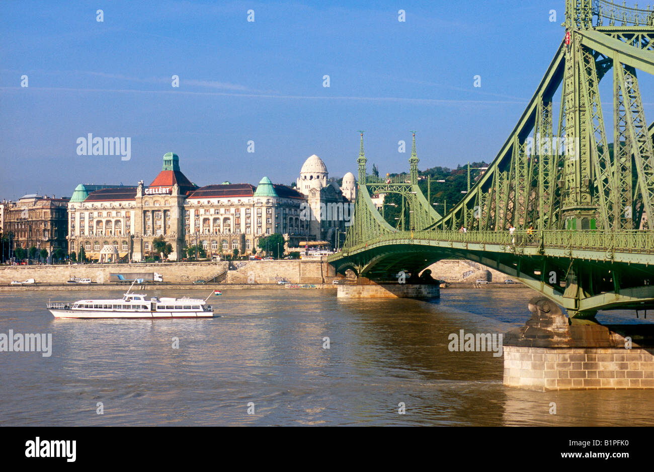 Hotel Gellert with the Gellert Spa and Szabadsag bridge Stock Photo - Alamy