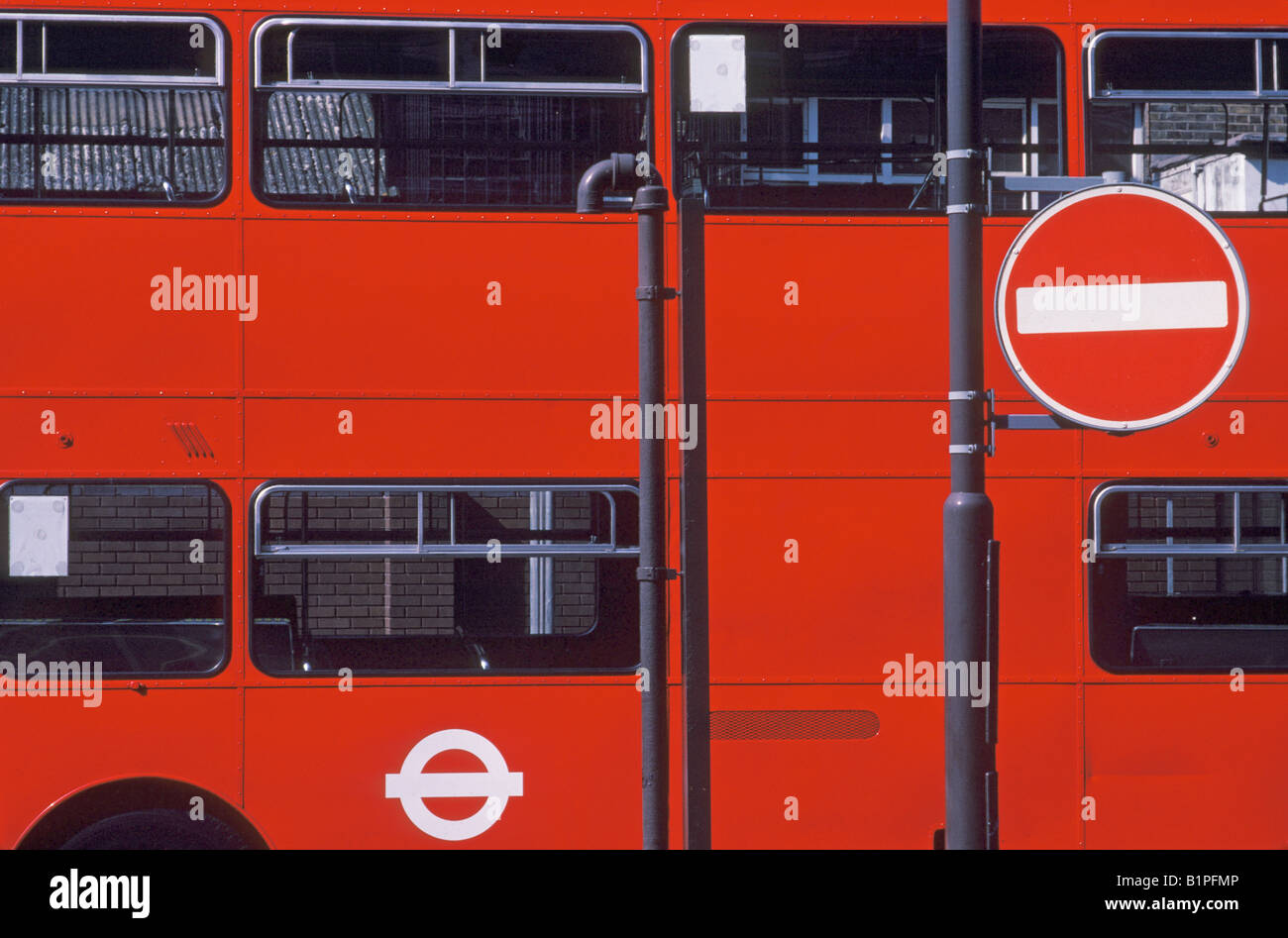 London bus sign hi-res stock photography and images - Alamy