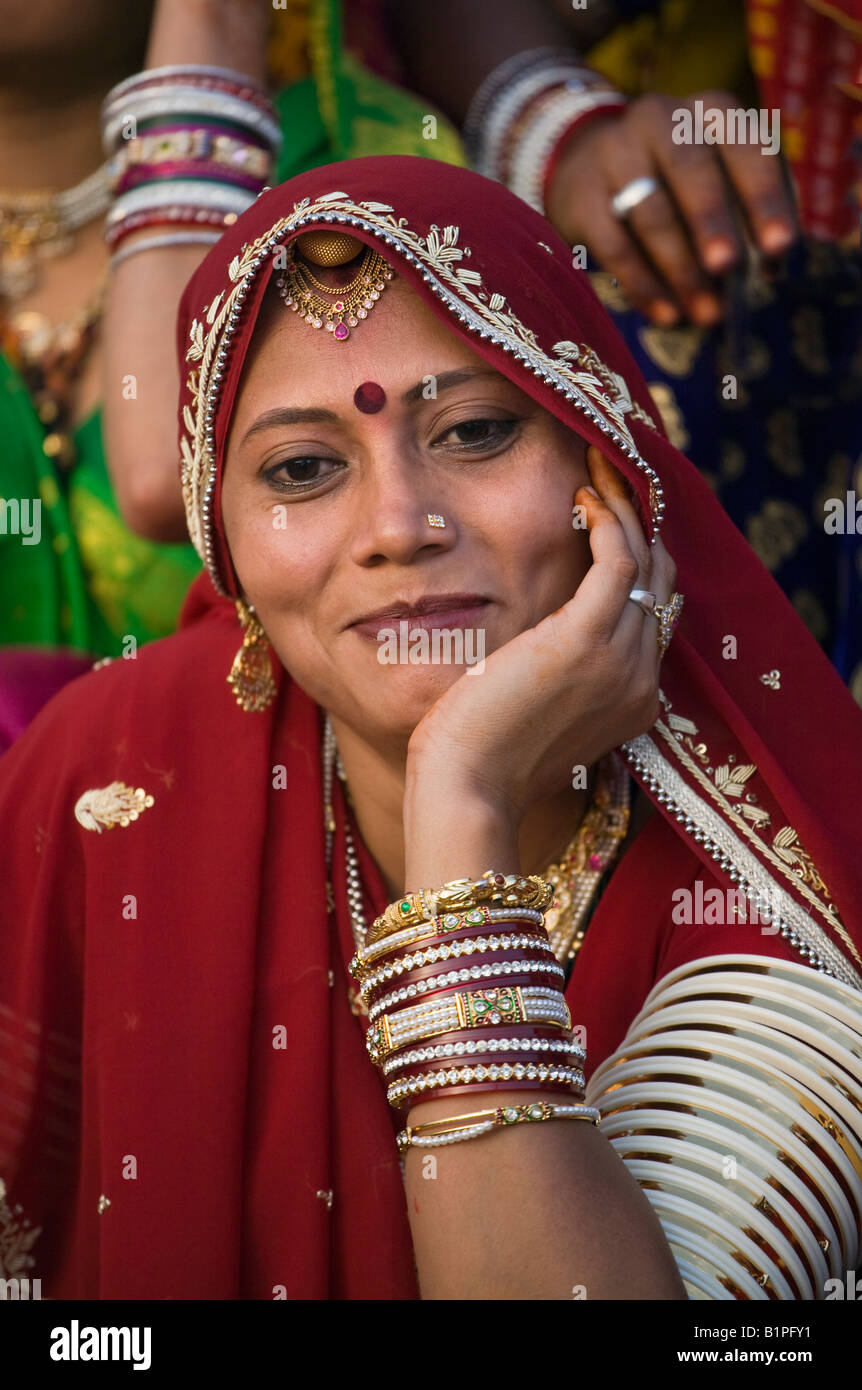 Gangur festival hi-res stock photography and images - Alamy