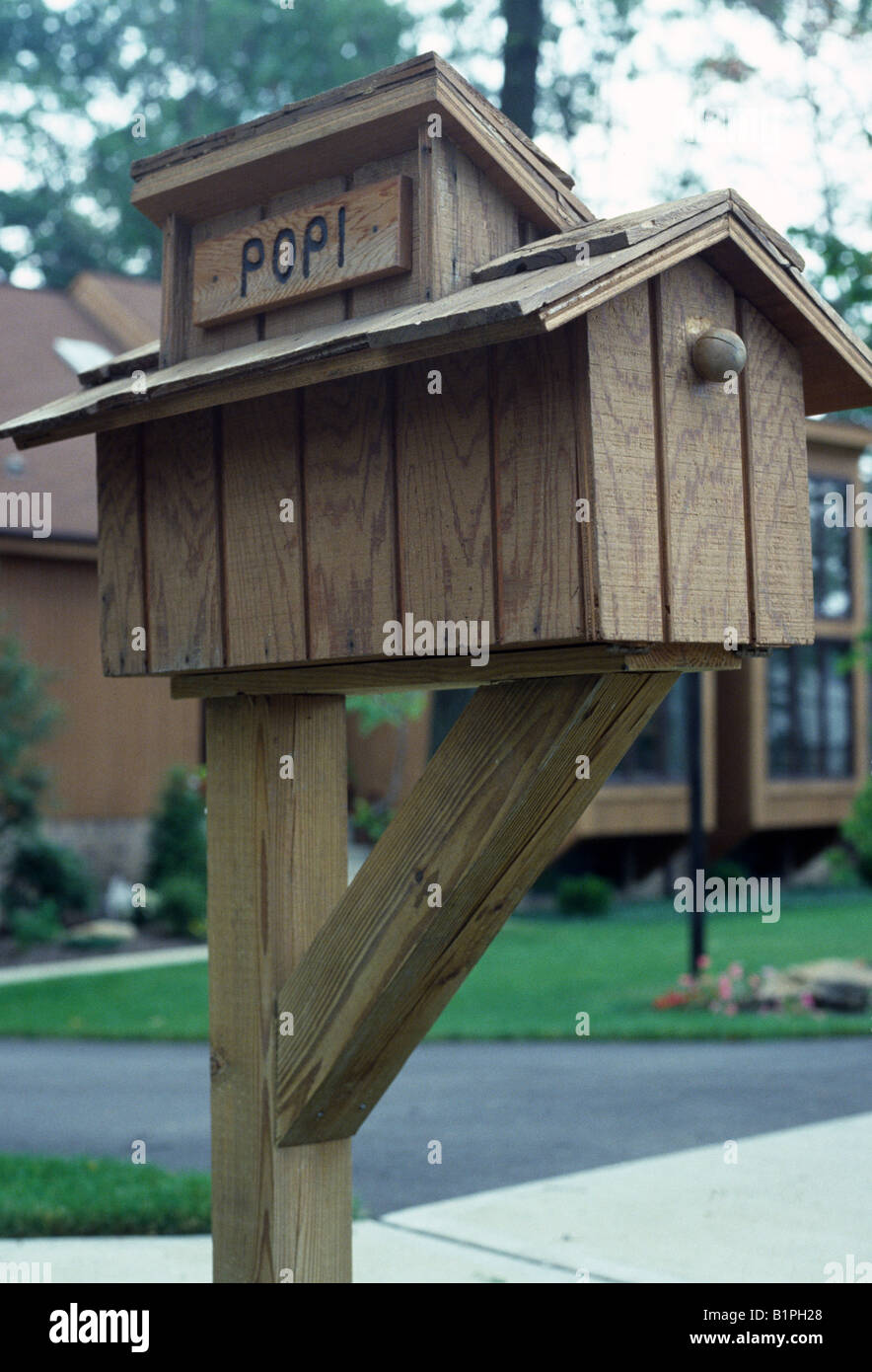 Strong wooden post hi-res stock photography and images - Alamy