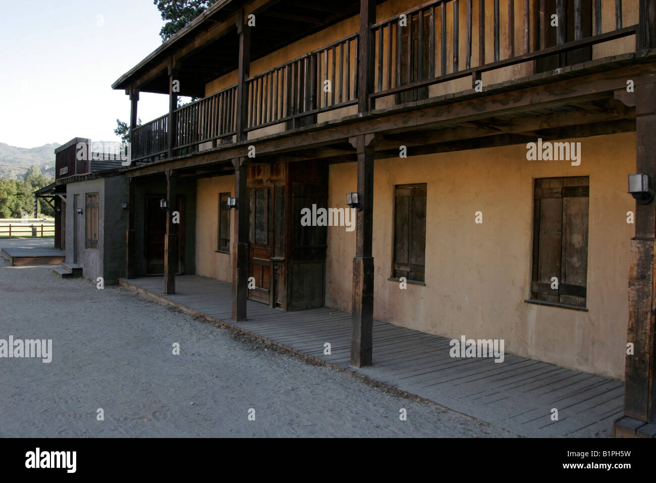 Western frontier old fashion hi-res stock photography and images - Alamy