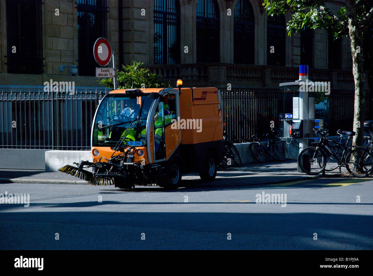 Street Sweeper In Europe High Resolution Stock Photography and Images ...