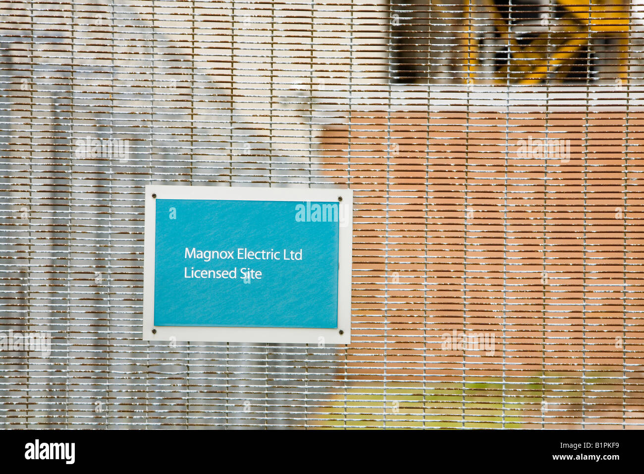 Chapelcross nuclear power station hi-res stock photography and images ...