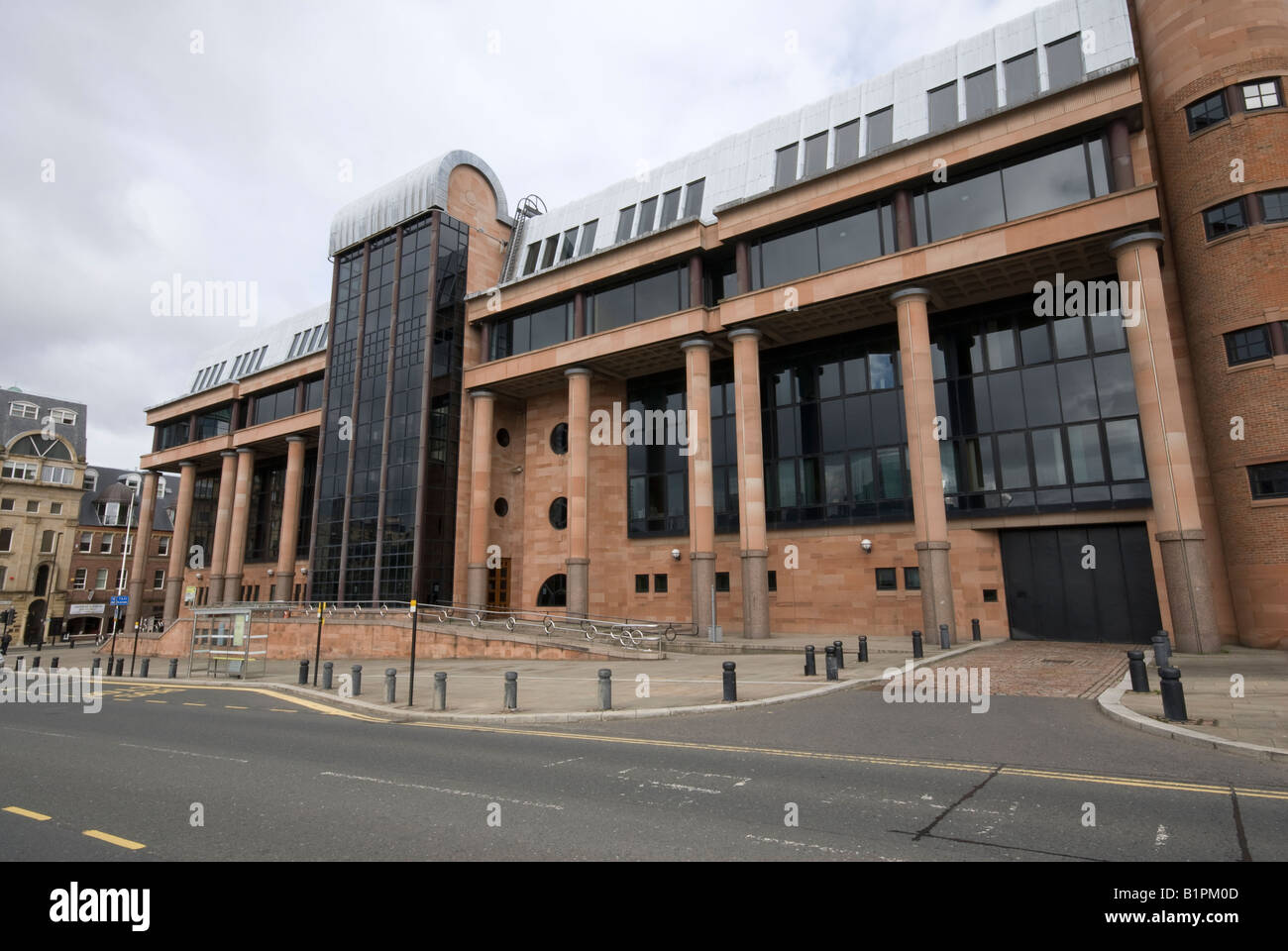 Newcastle crown court courts hi-res stock photography and images - Alamy