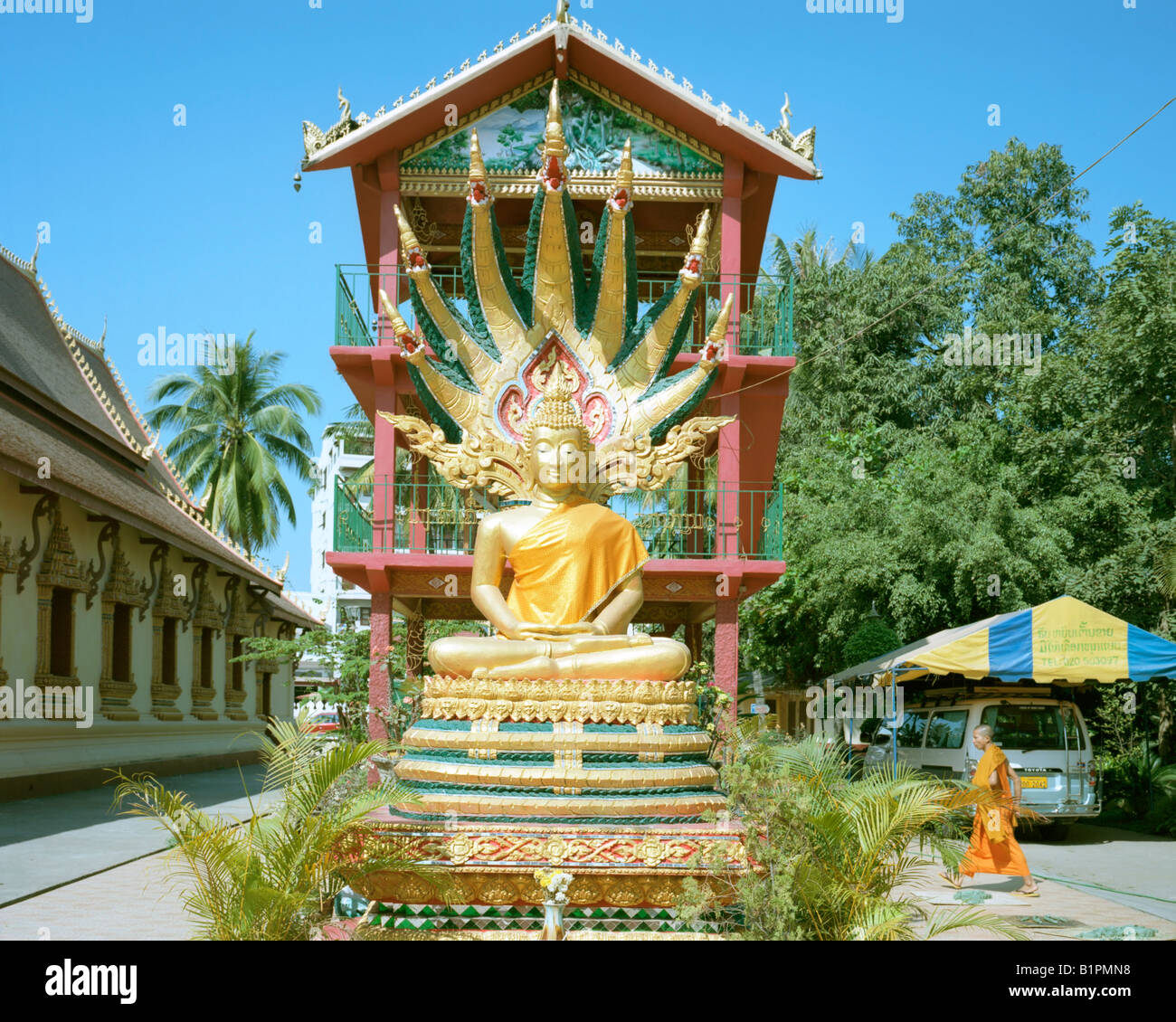 Buddha statue at Vat Chan Temple Stock Photo - Alamy