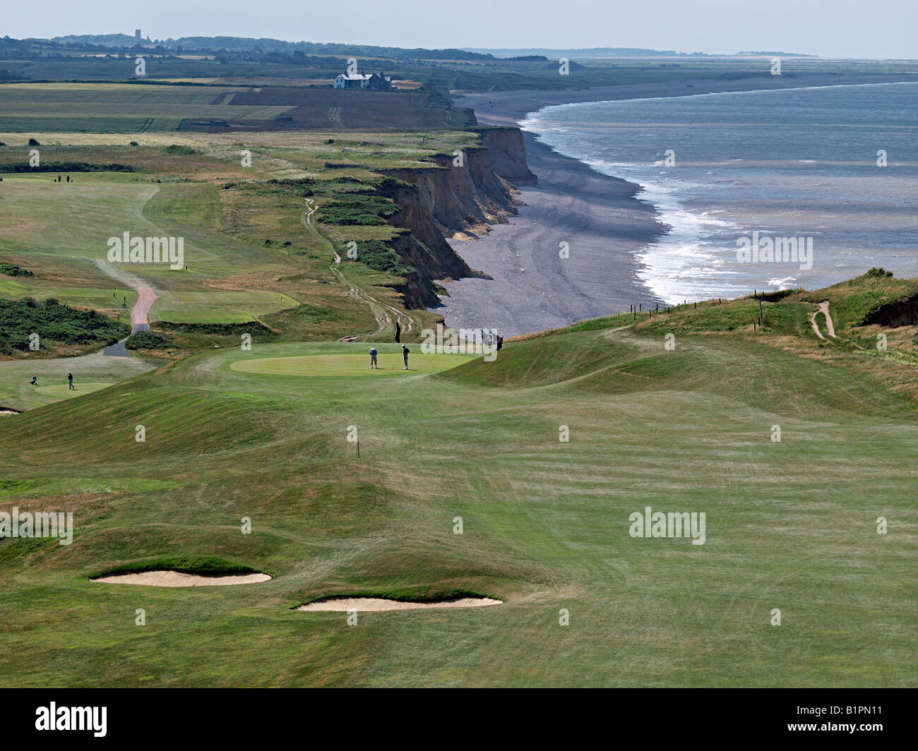 ELEVATED VIEW FRON TEE, SHERINGHAM GOLF COURSE, NORTH NORFOLK ENGLAND ...