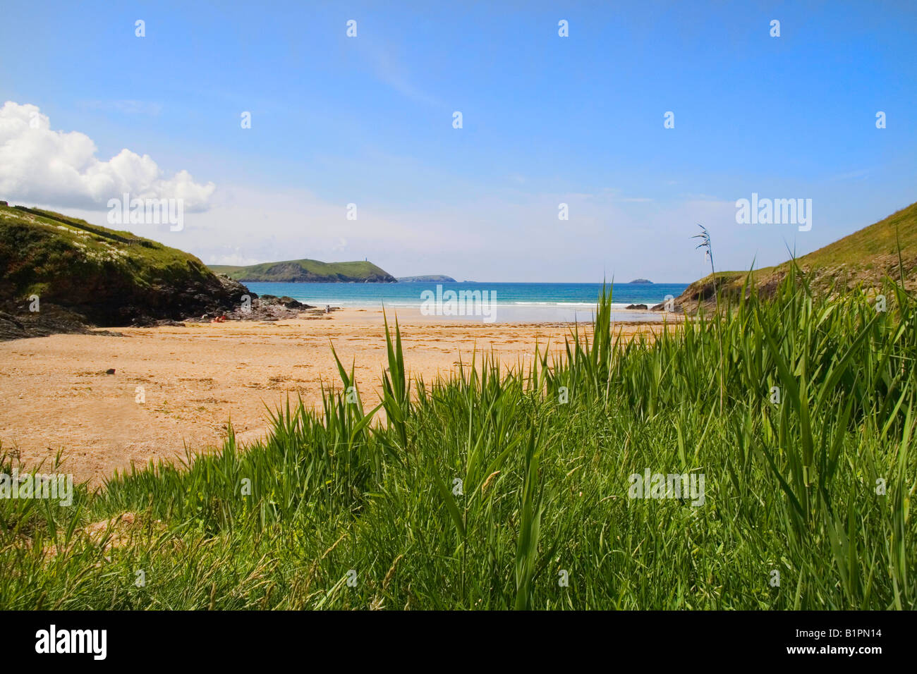 Polzeath cornwall hi-res stock photography and images - Alamy