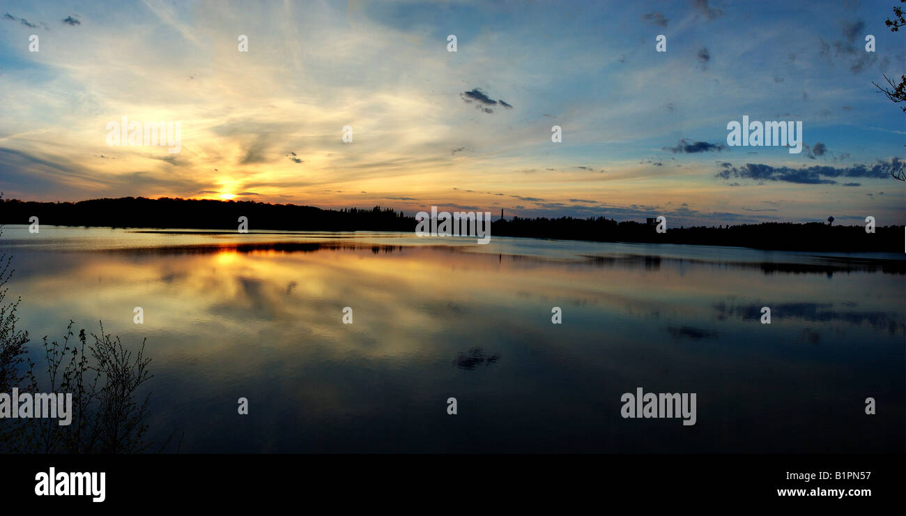 St johns college lake hi-res stock photography and images - Alamy