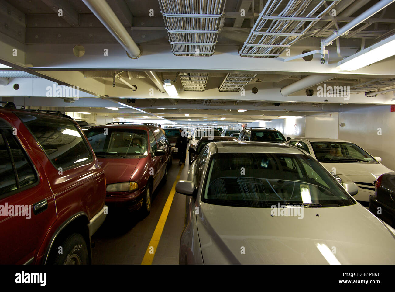 Vehicle deck hi-res stock photography and images - Alamy