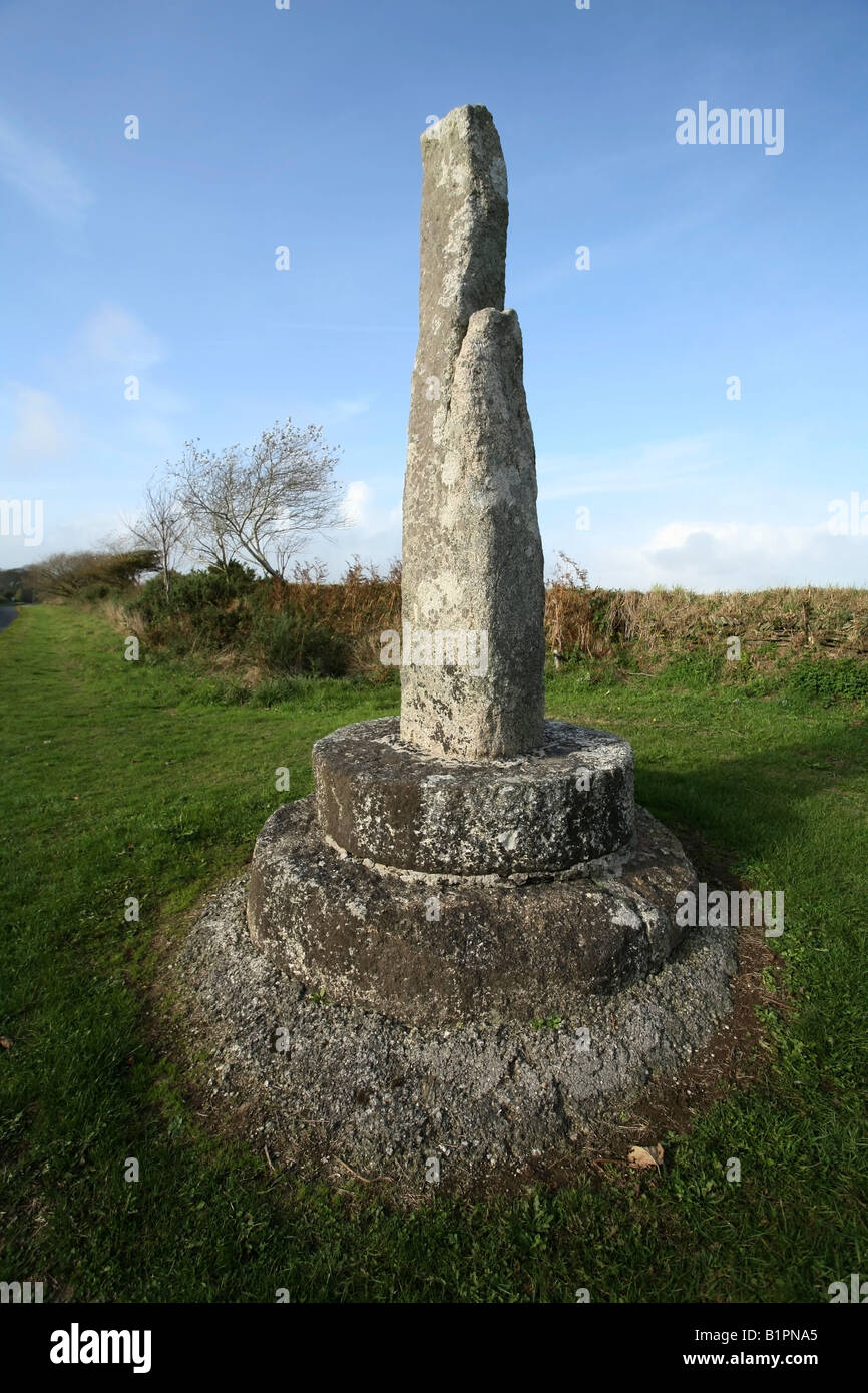 The Tristan Stone, near Fowey, Cornwall, England Stock Photo - Alamy