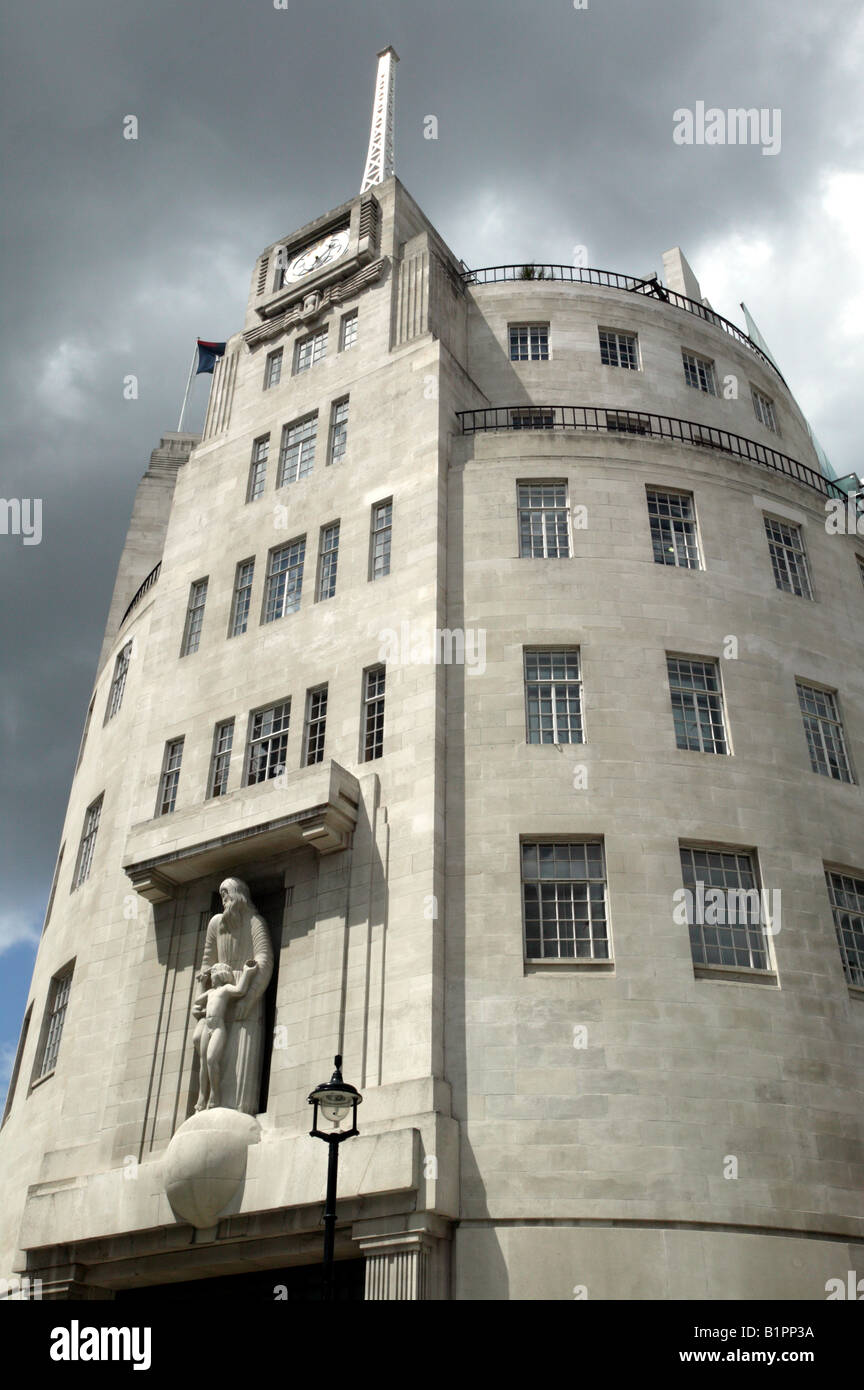 Bbc broadcasting house hi-res stock photography and images - Alamy