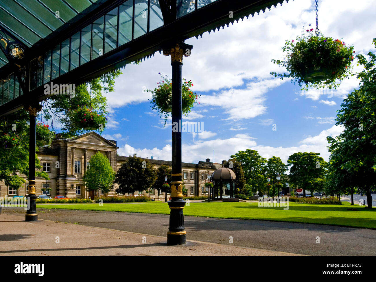 Harrogate yorkshire view hi-res stock photography and images - Alamy