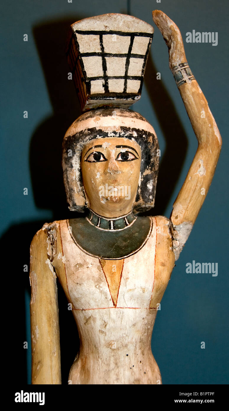 Female figure egyptian hi-res stock photography and images - Alamy