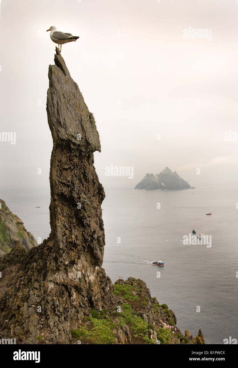 Skellig coast hi-res stock photography and images - Alamy