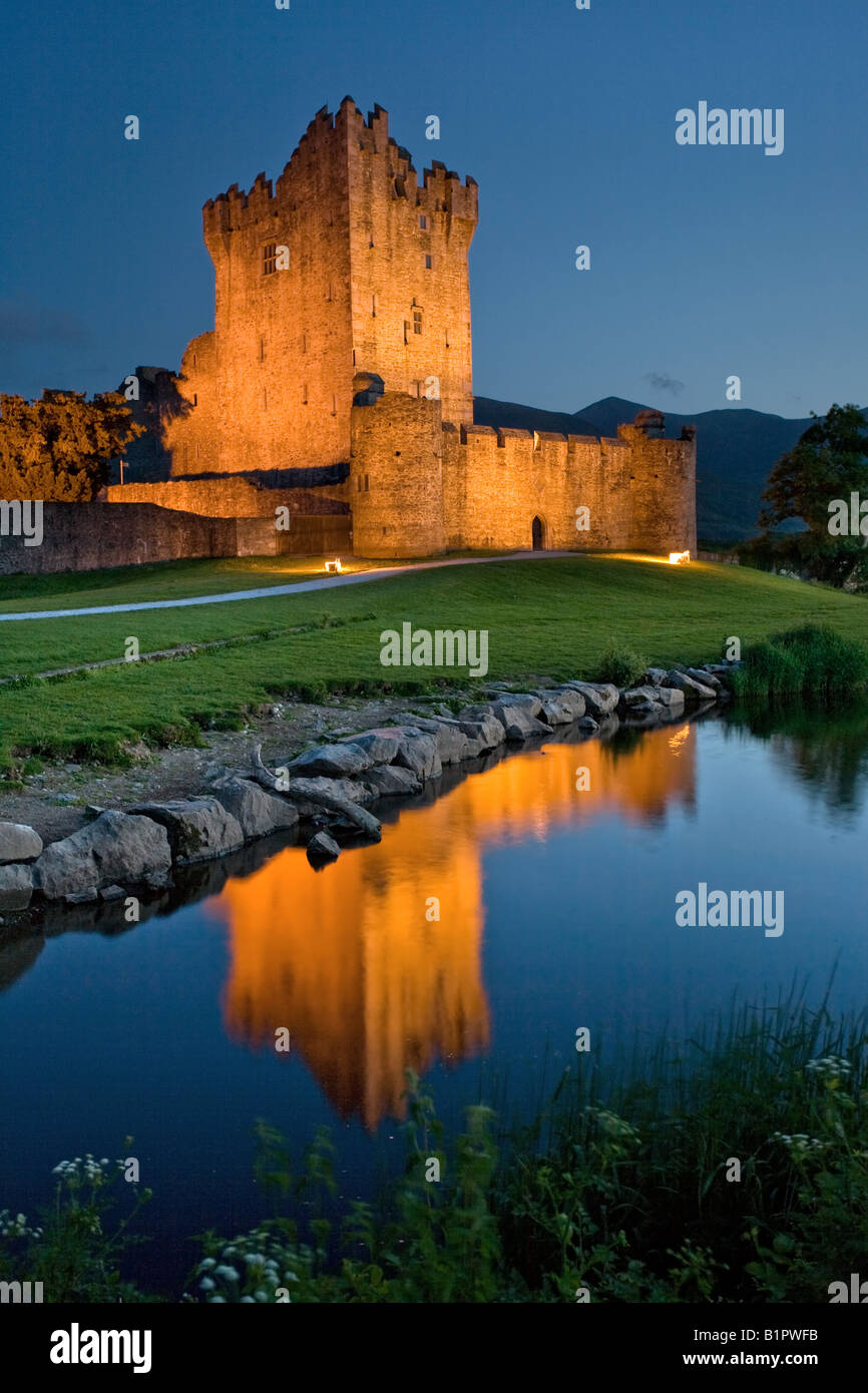 Killarney ross castle hi-res stock photography and images - Alamy