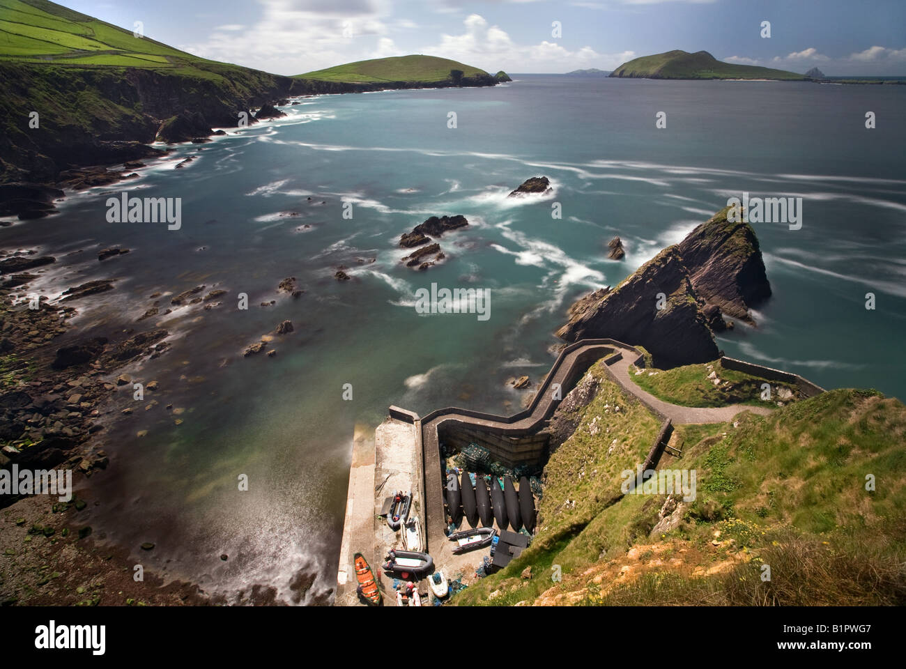 Dunquin Pier where ferry boats connect with the Blasket Islands Stock ...