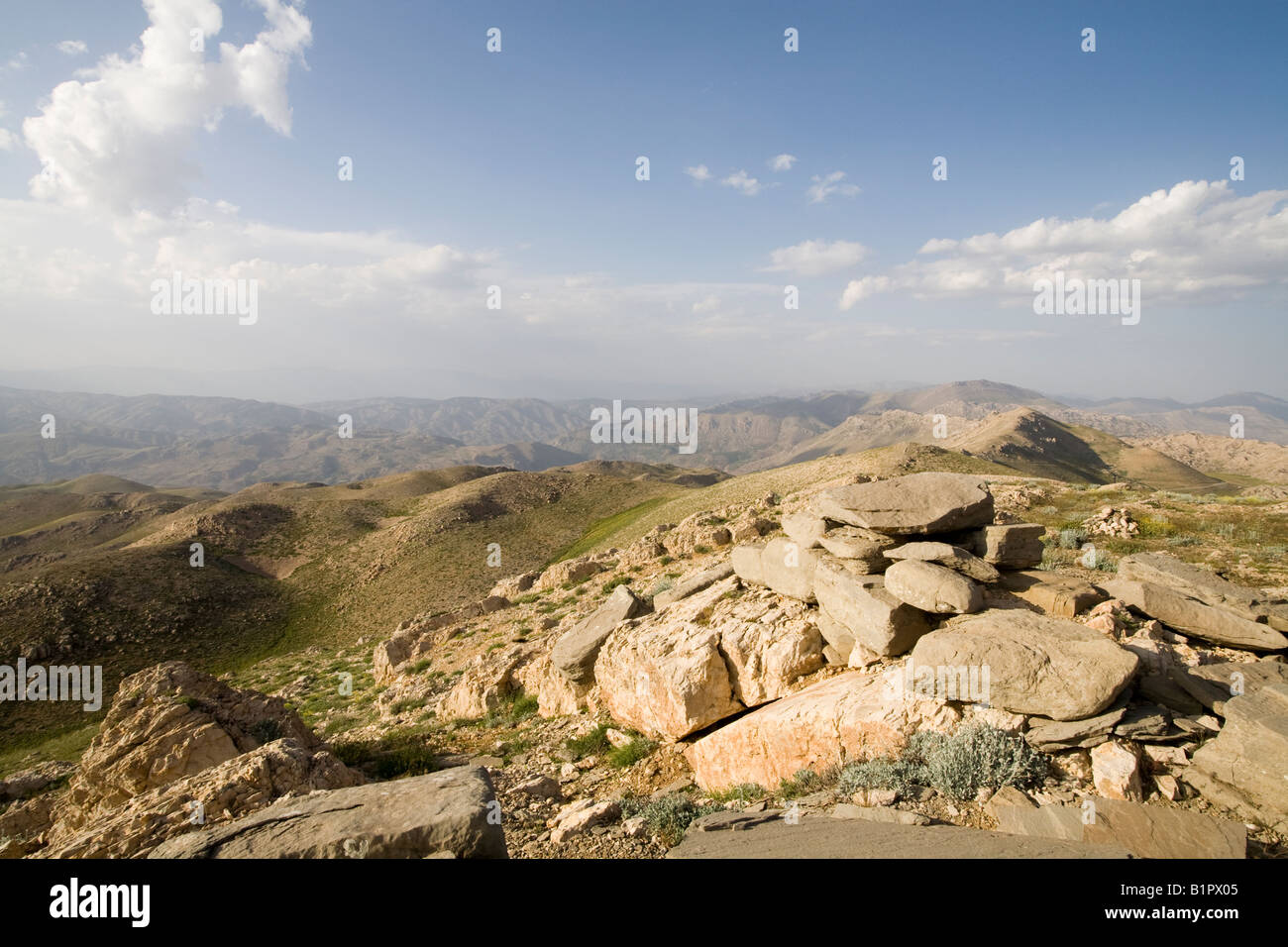 View over valley from the summit of Mount Nemrut (Nemrut Dag) Nemrut ...