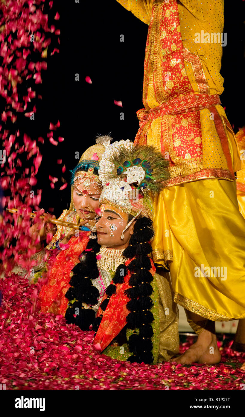 Gangur festival hi-res stock photography and images - Alamy