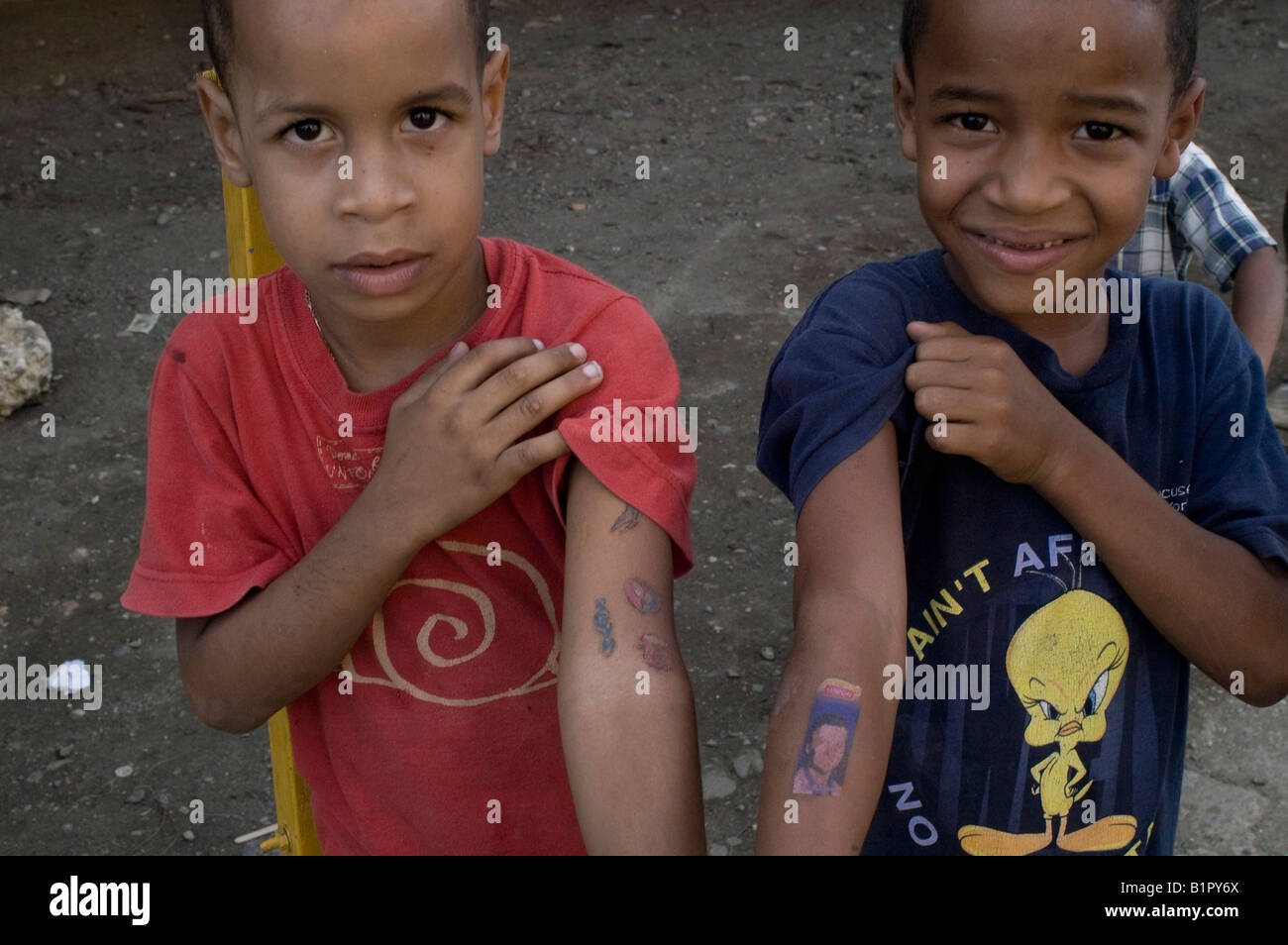 kids in dominican republic Stock Photo - Alamy