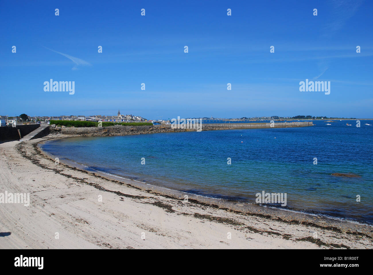 Roscoff harbour with sea background Stock Photo - Alamy