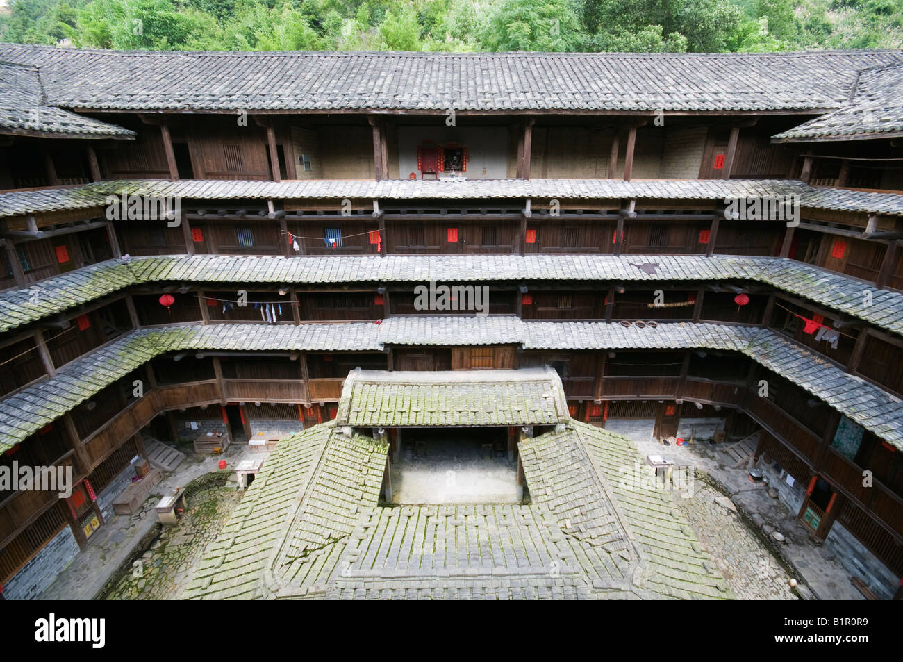 Hakka tulou square earth buildings hi-res stock photography and images ...