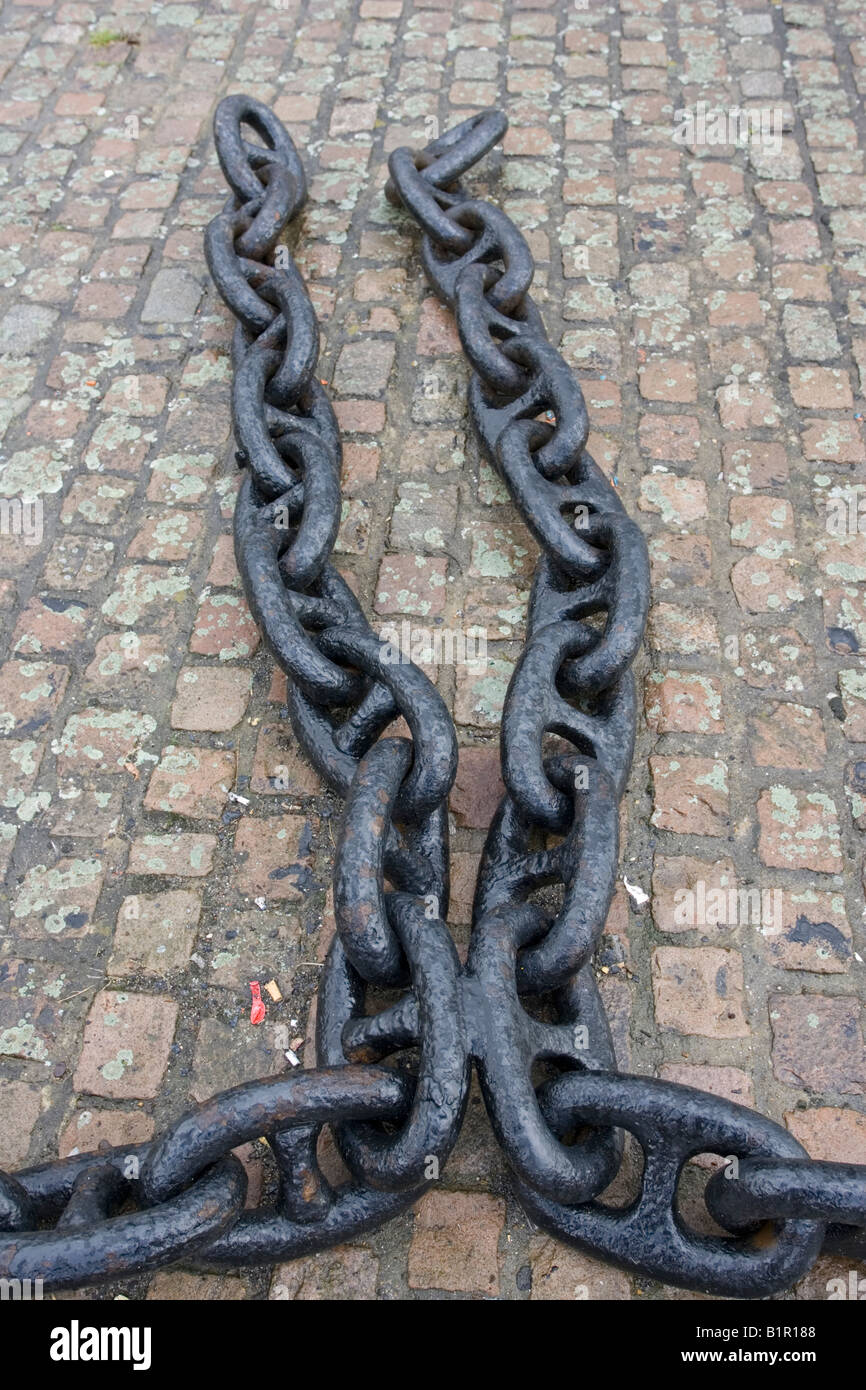 Old anchor chain links Purfleet Quay Kings Lynn Norfolk UK Stock Photo ...