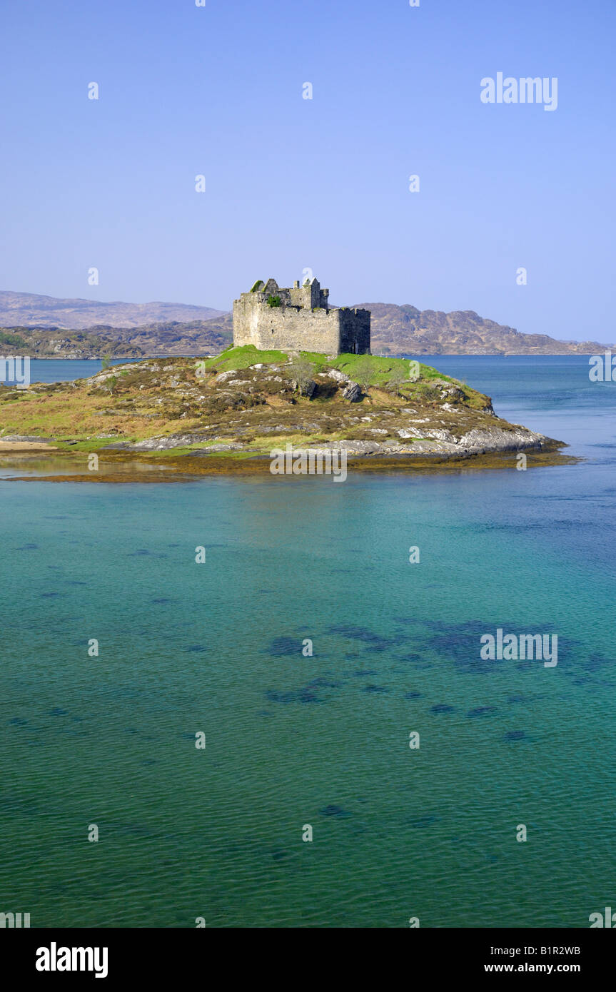 Castle Tioram, Moidart, Ardnamurchan Penisular, Highlands, Scotland ...