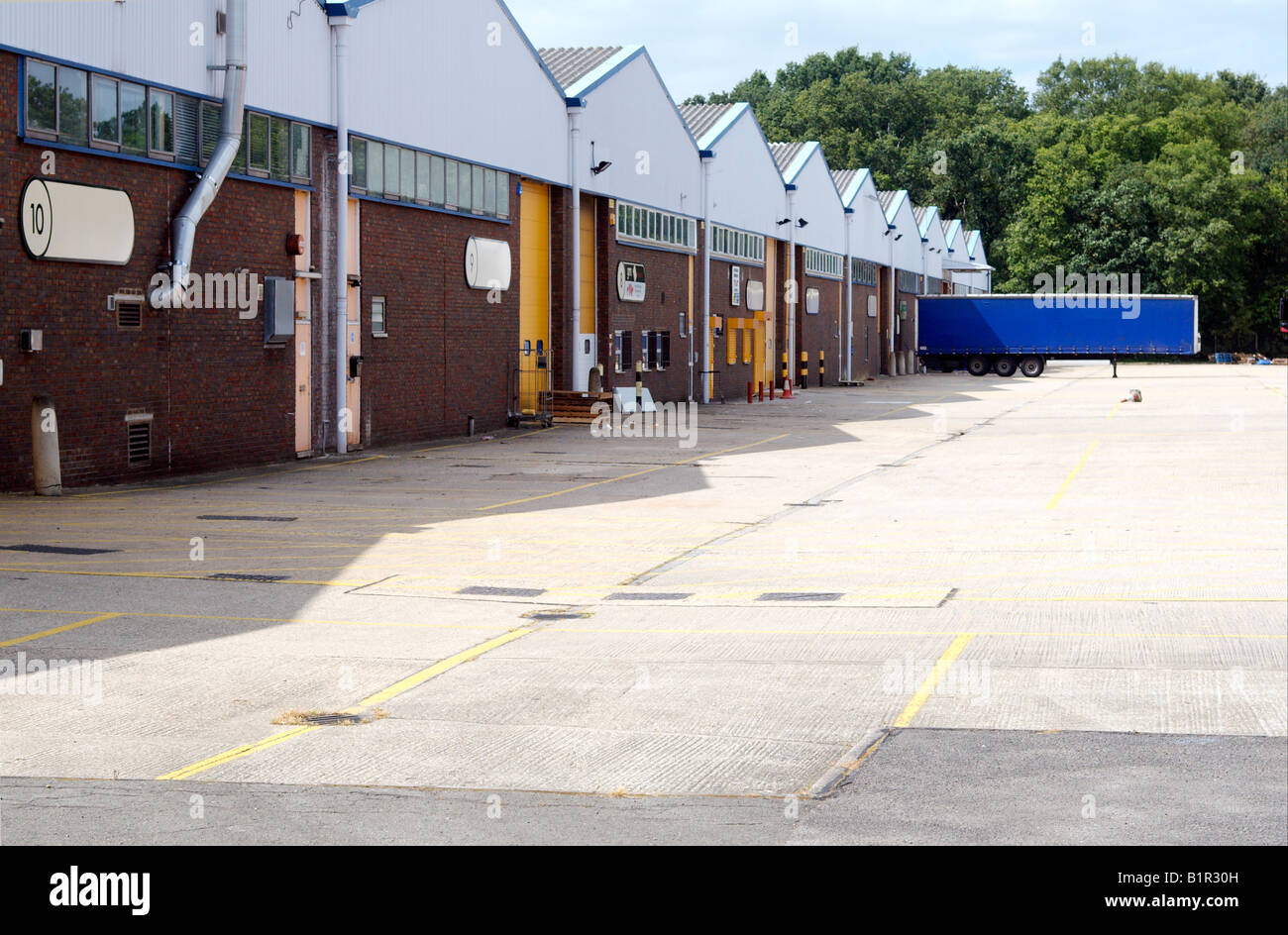 Goldsworth park hi-res stock photography and images - Alamy