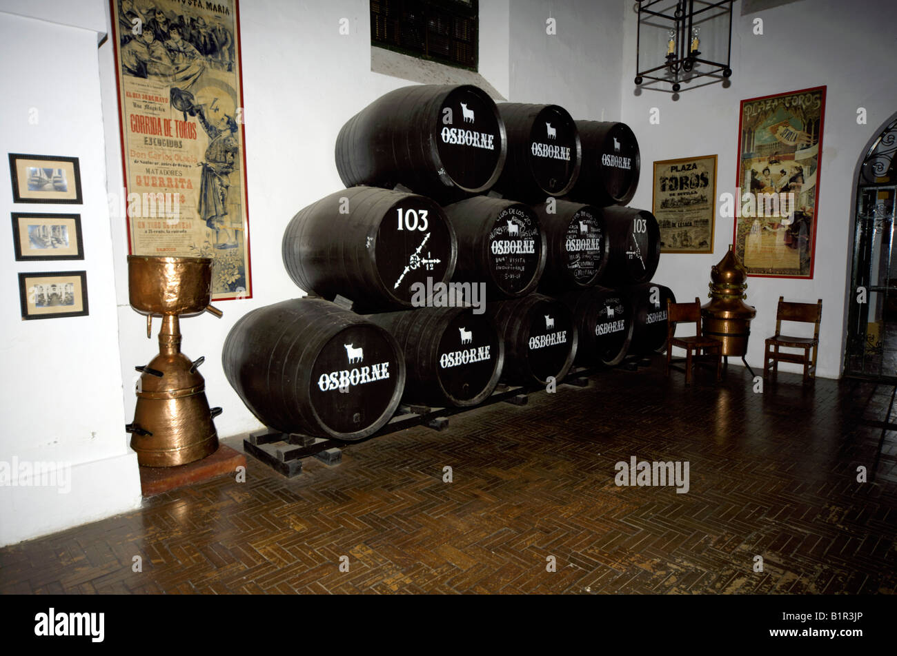 Bodega osborne cadiz hi-res stock photography and images - Alamy