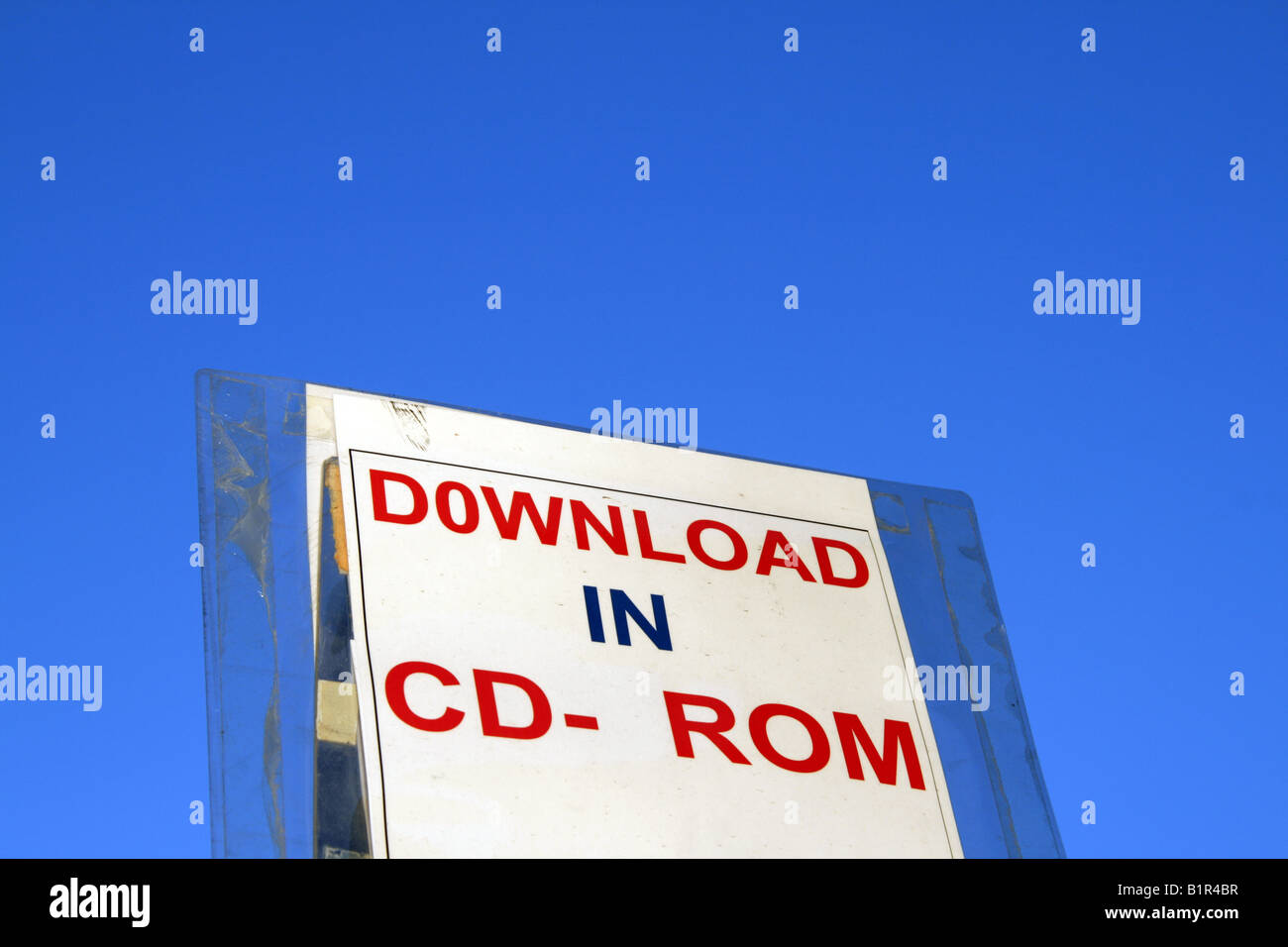 photo card download cd rom dvd sign outside shop Stock Photo - Alamy