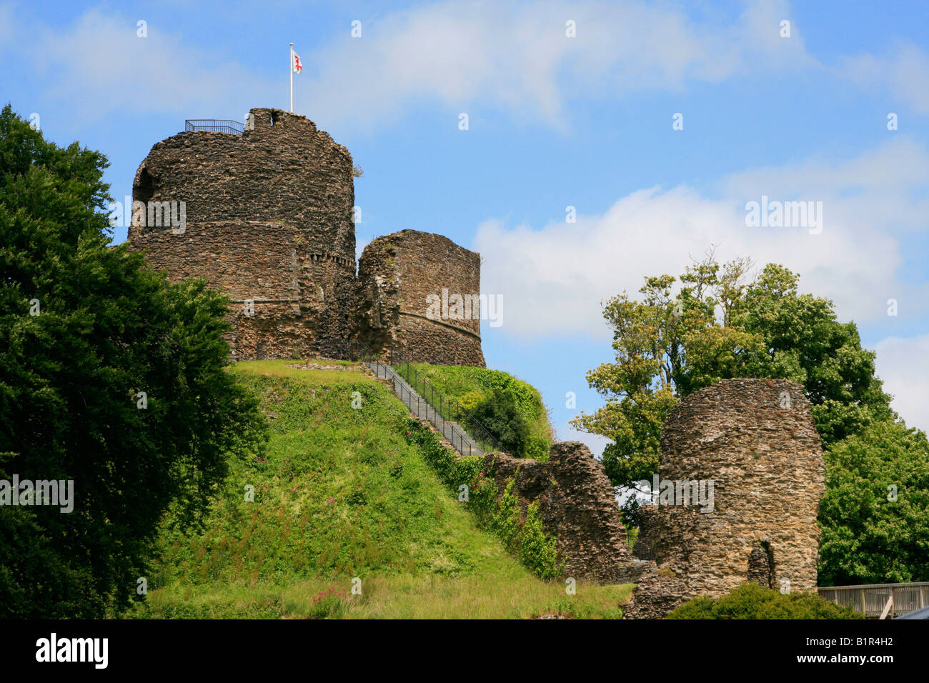 Uk cornwall launceston market square hi-res stock photography and ...
