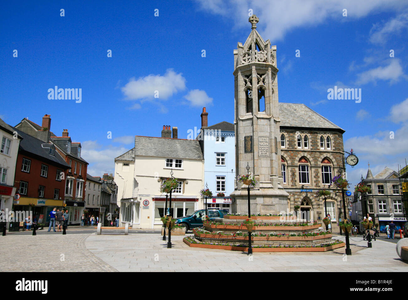 Launceston town centre high street cornwall west country england uk gb ...