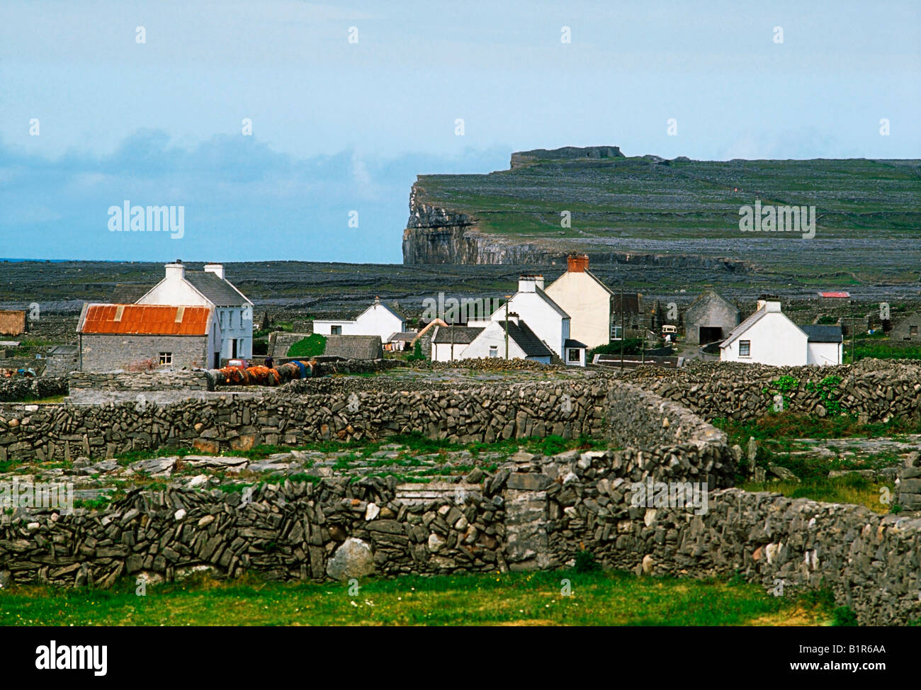 Gort hi-res stock photography and images - Alamy