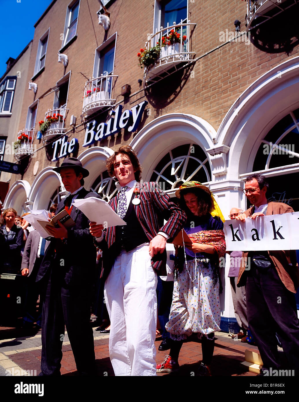 Bloomsday festival hi-res stock photography and images - Alamy