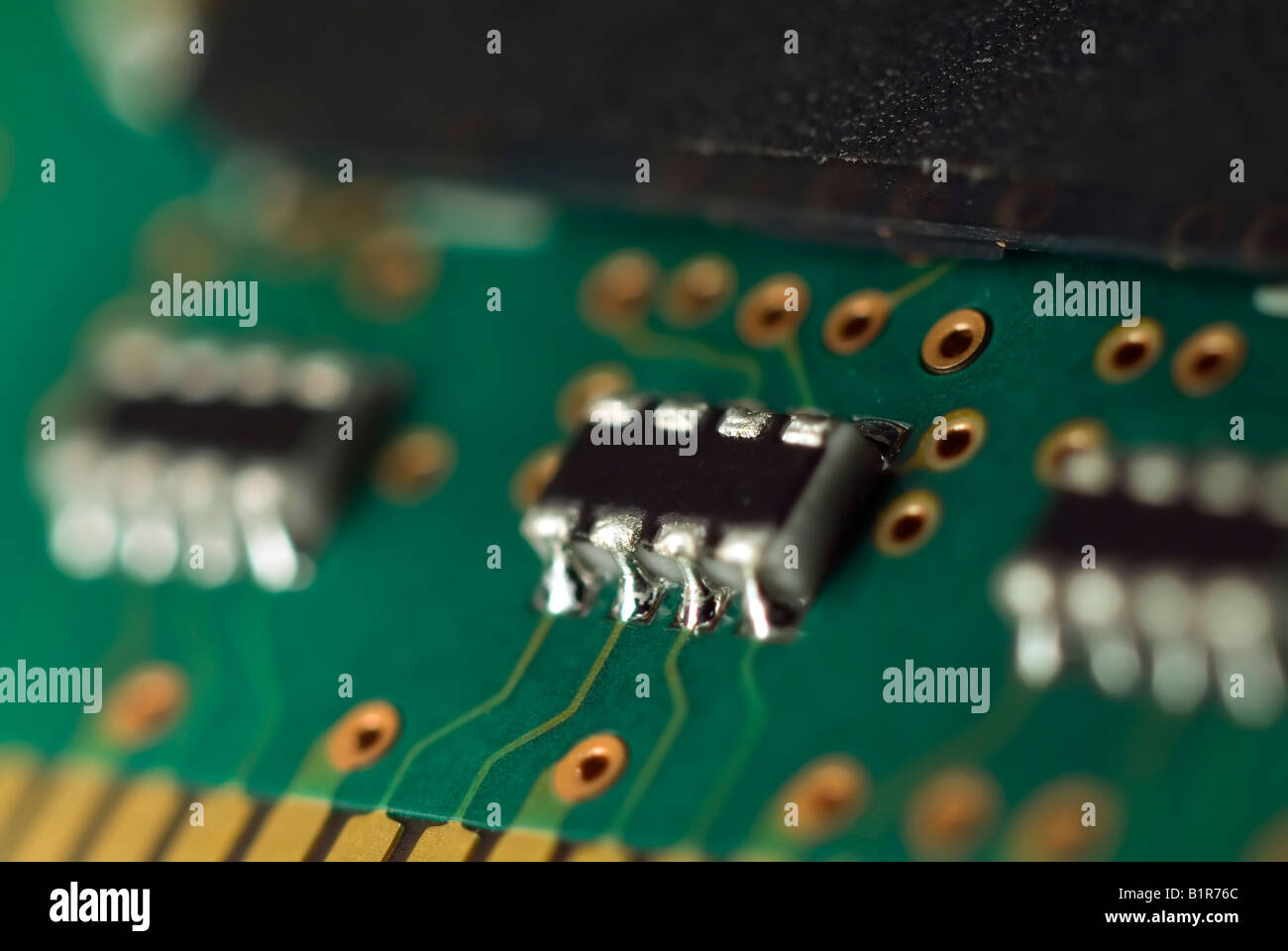 Extreme close up silicon hi-res stock photography and images - Alamy