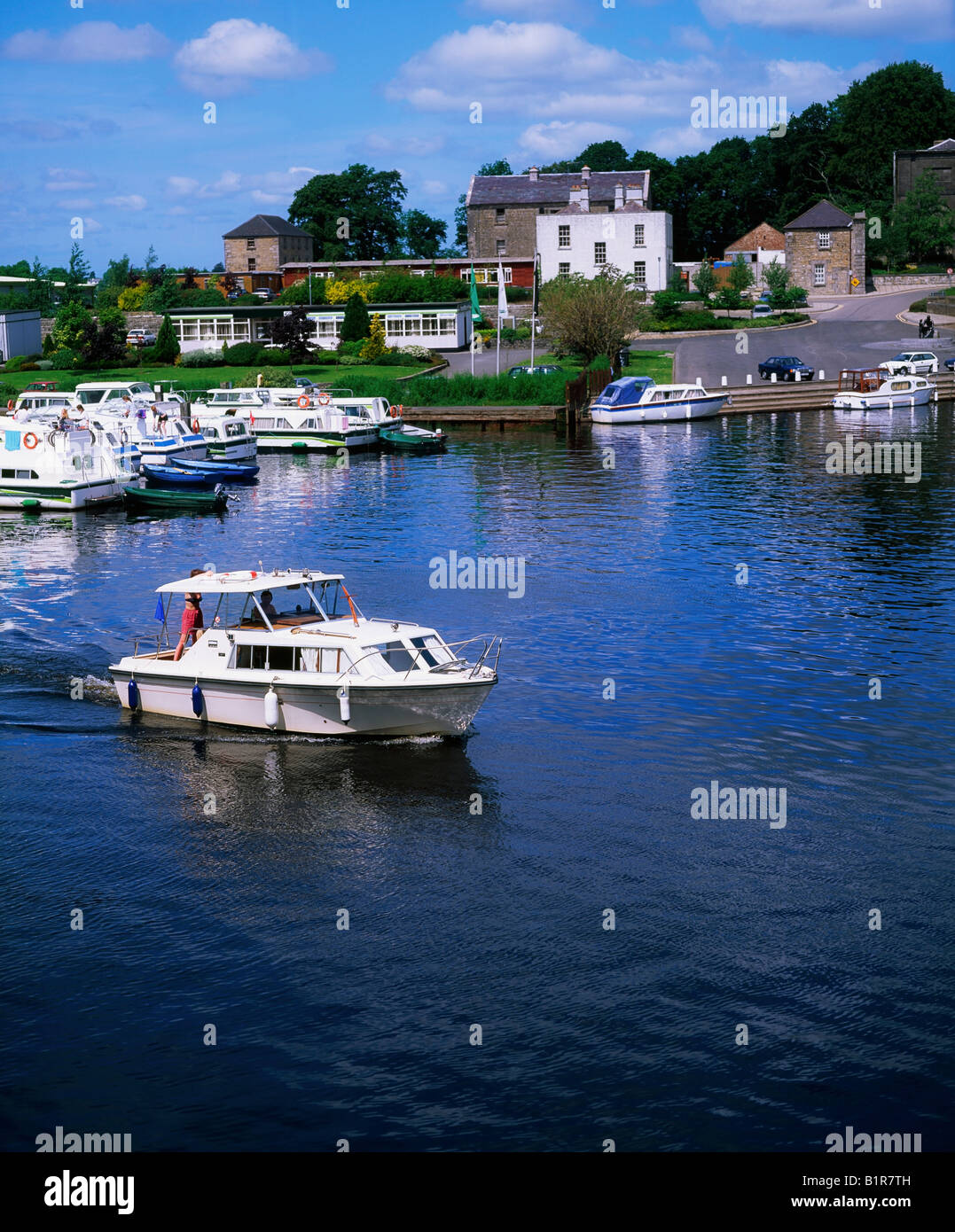 Carrick on Shannon, Co Leitrim, Ireland, Harbour Stock Photo - Alamy