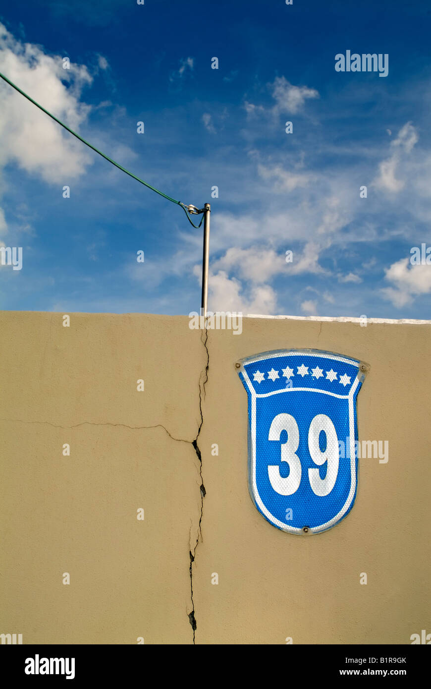 House Number 39 sign Stock Photo - Alamy