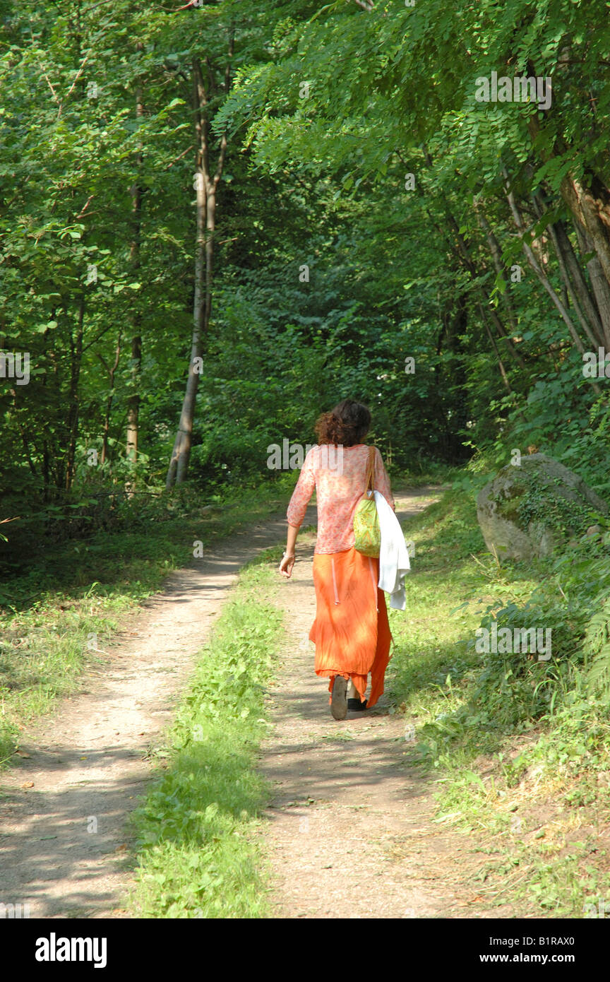 Long path behind hi-res stock photography and images - Alamy