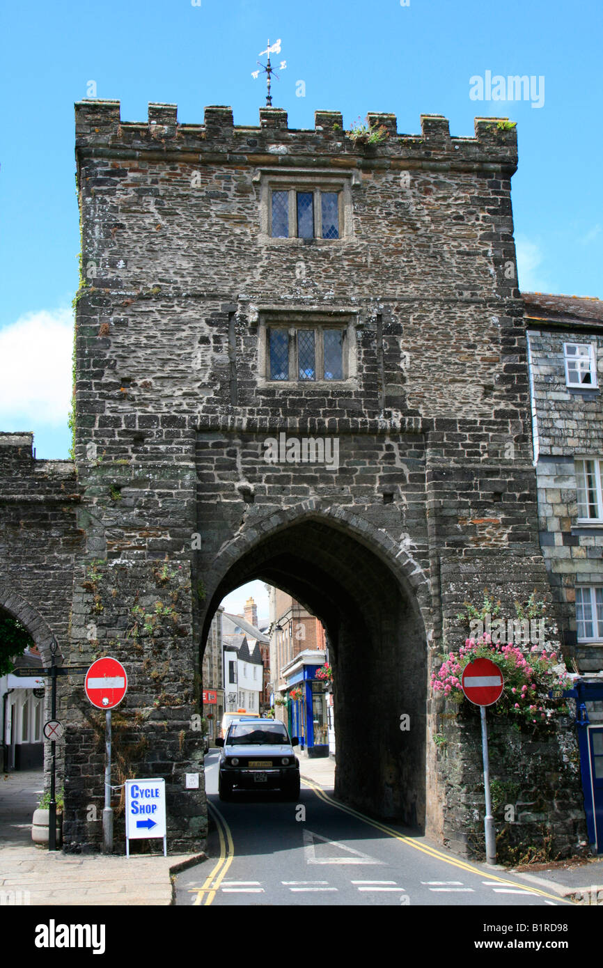 Launceston town centre high street cornwall west country england uk gb ...